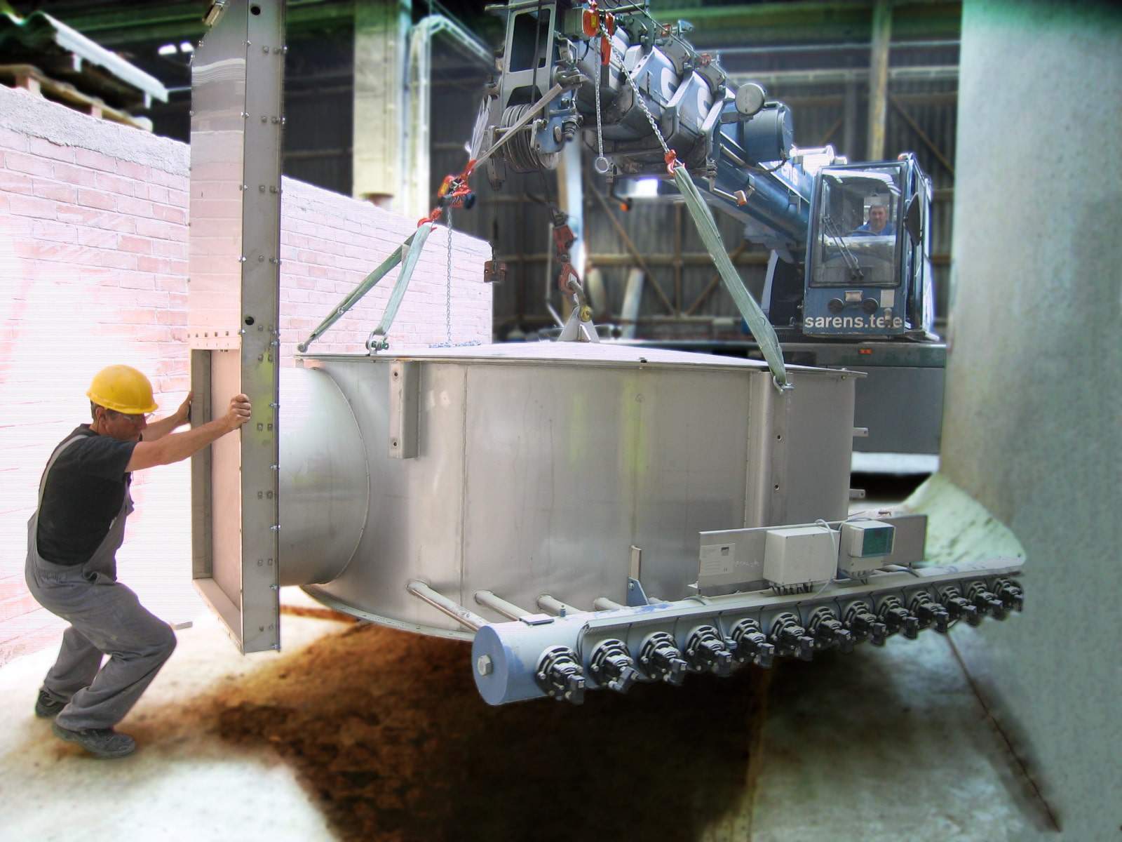 Air Crucial in Grinding Processes • BulkInside • Dust Collection