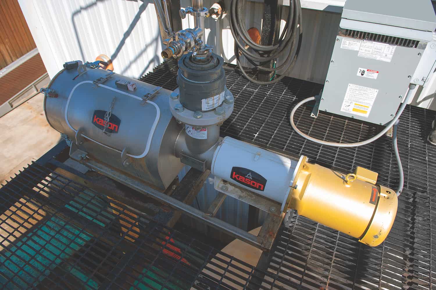 Distillery Turns Stillage Waste into Revenue with Centrifugal Sifter