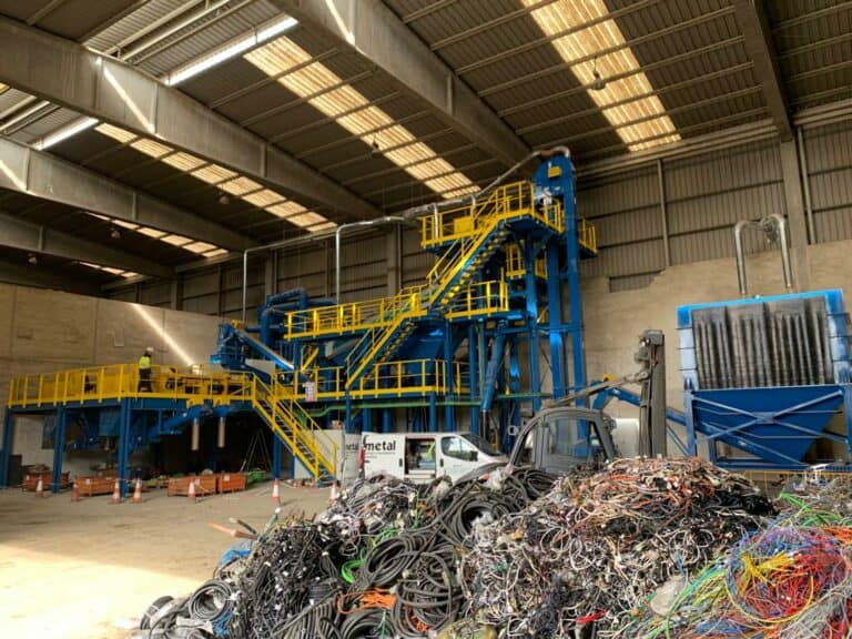 Auger Screws and Bucket Elevators in an ASR / Fluff Waste Recycling ...