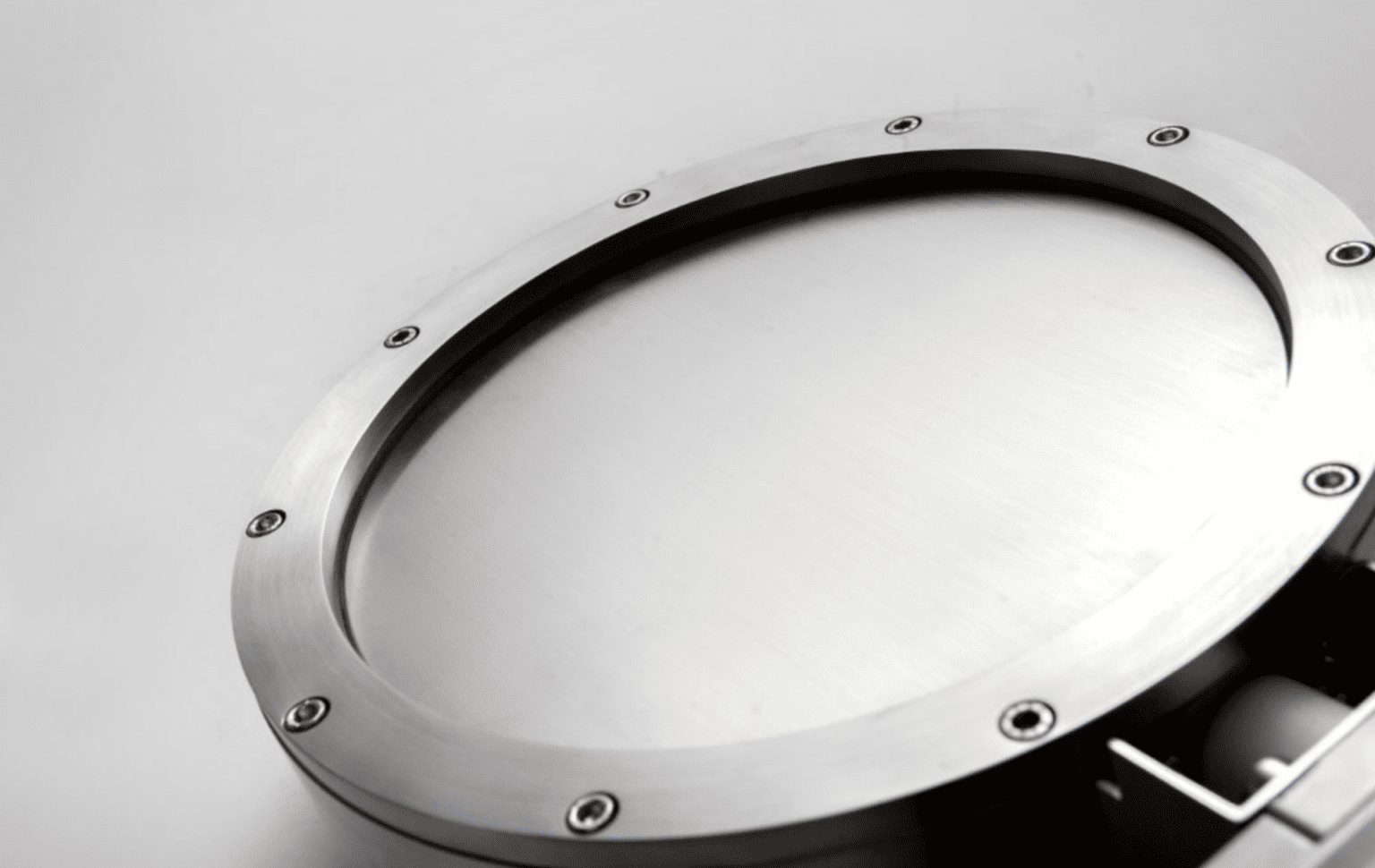 Feeding of Bulk Solid Materials Made Easy with Rotovalve Light