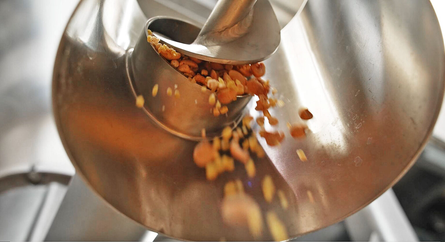 Simplified Feeding Process Integration with Preconfigured Controllers