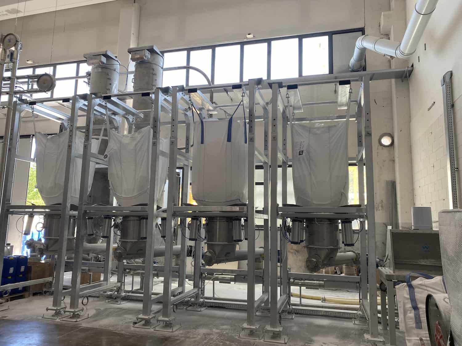 Customized Systems for Transporting and Dosing Bulk Materials • BulkInside