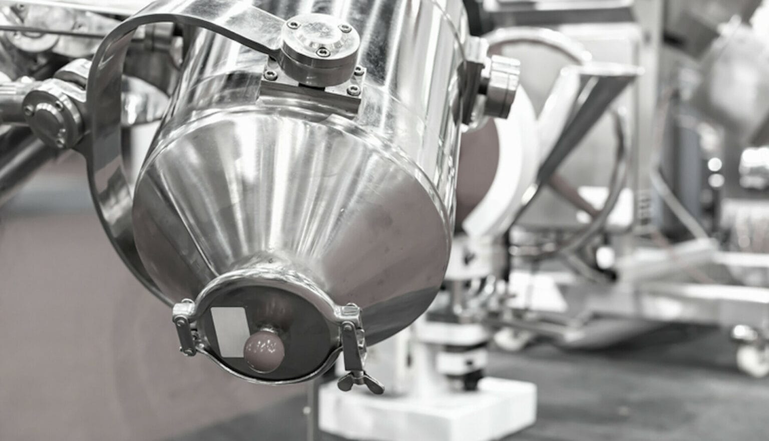 The Challenge of Mixing Powders: A Comprehensive Guide