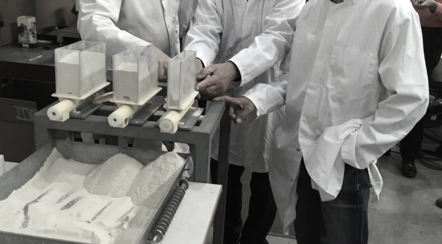 Viscosity Dynamics in Powder Technology • For Process Engineers