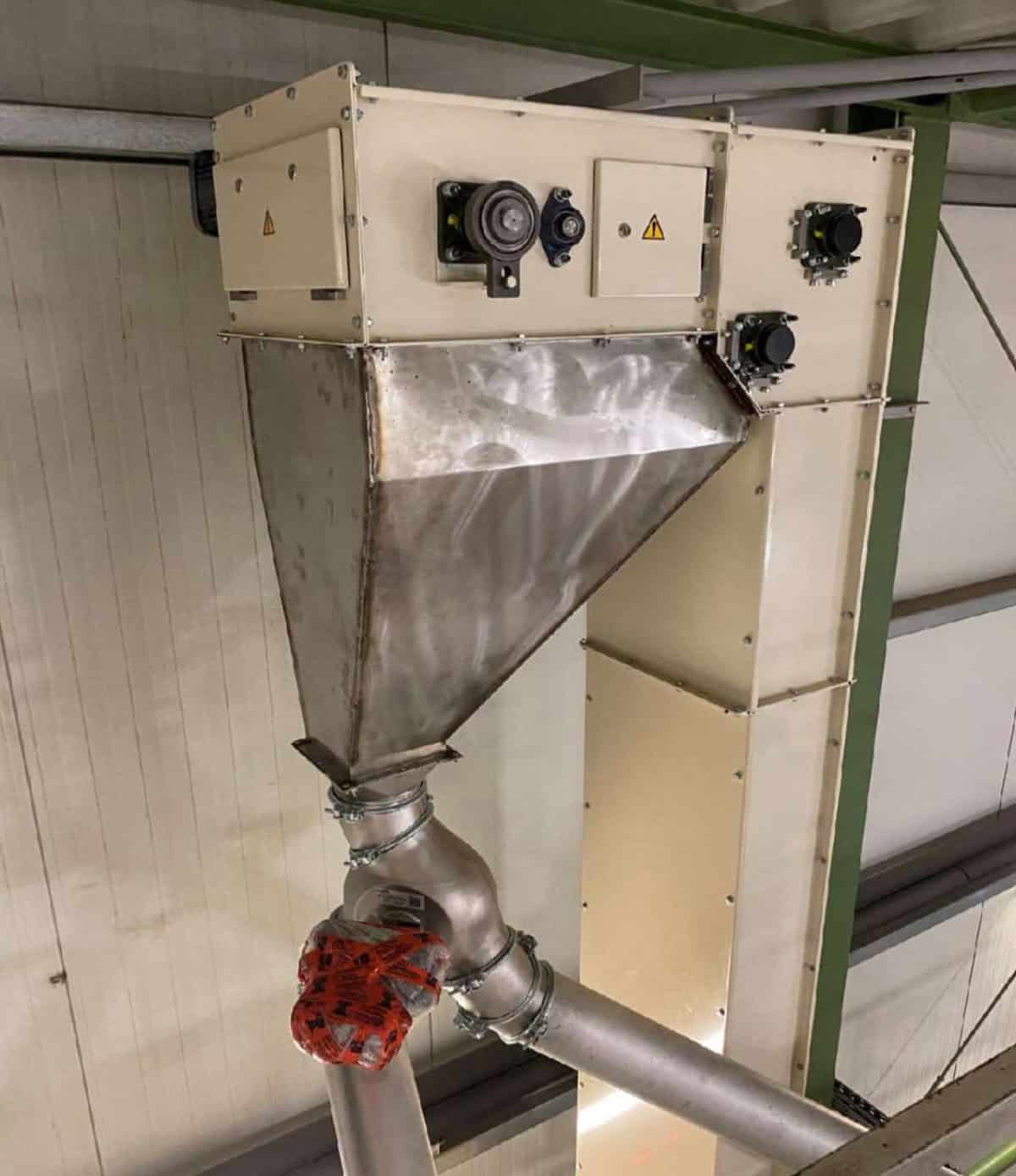 Level Measurement With Rotary Paddle Switches In Wood Chip Conveyor ...