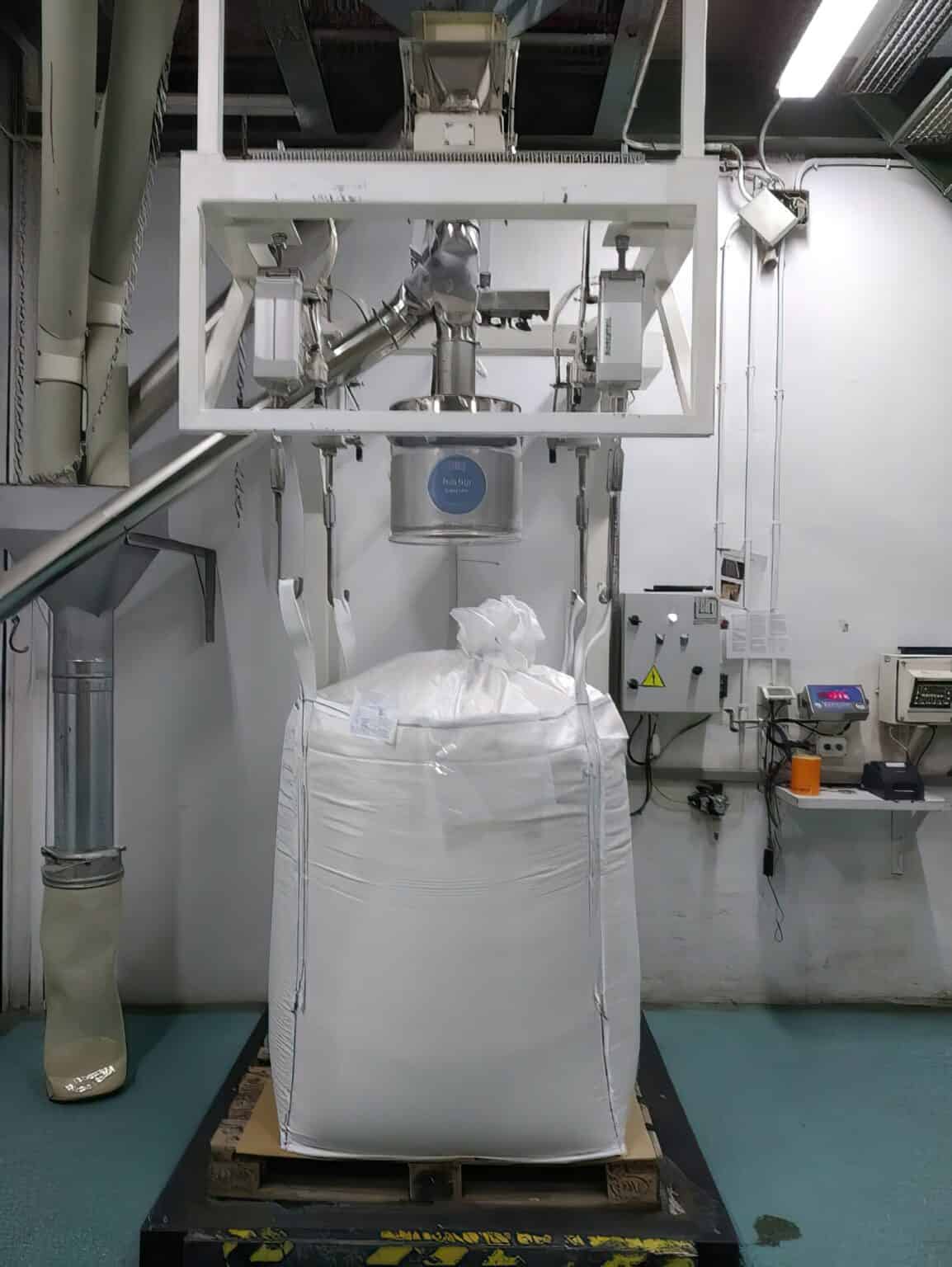 Keeping Your Staff & Plant Safe When Bulk Bag Loading • BulkInside