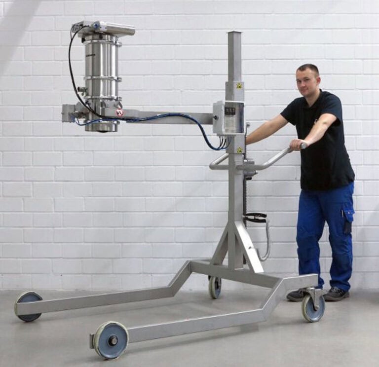Mobile Post Hoists Enables to Serve Multiple Processing Lines