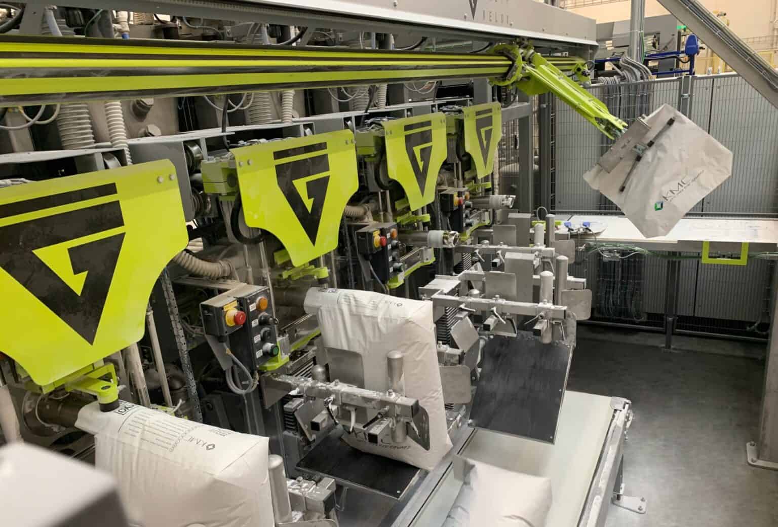 ATEX-Compliant Powder Bagging with Air Packers • BulkInside